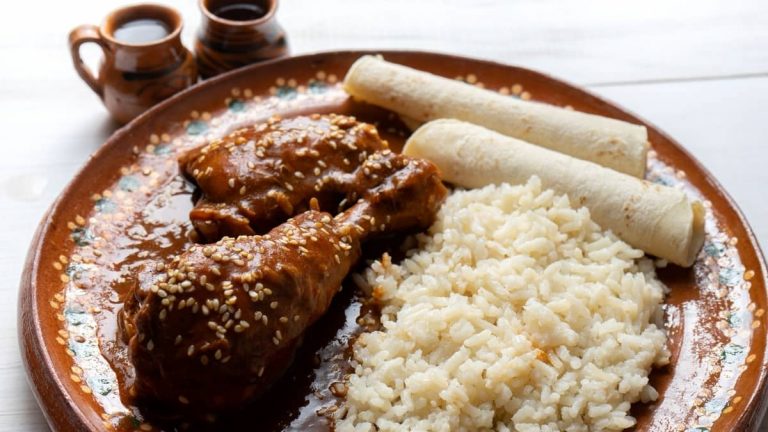 Choosing The Best Store-Bought Mole Sauce – JustMexicanFood